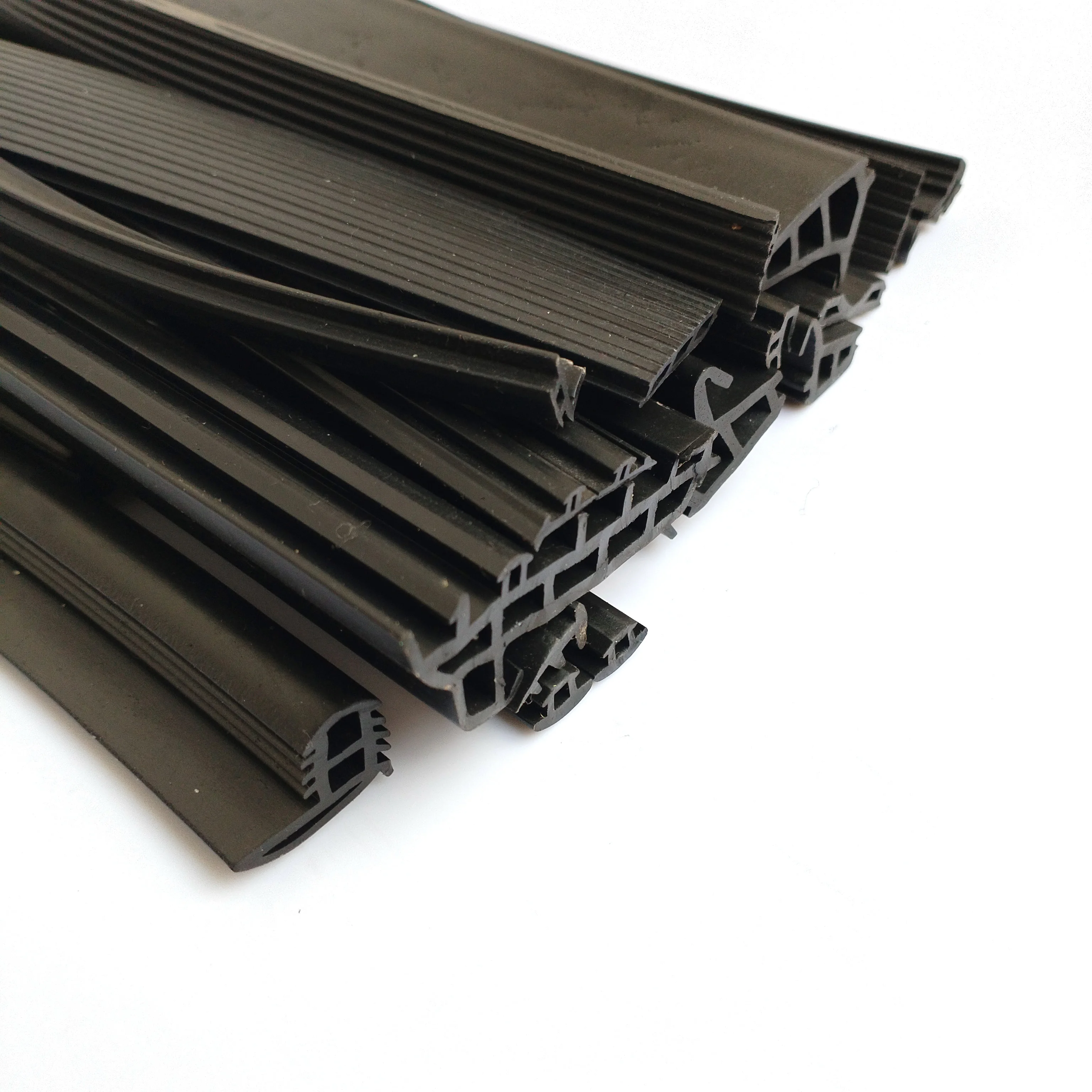 Epdm Black Rubber Corner Edging Trim Sealing Strip Rubber Strip Sliding ...