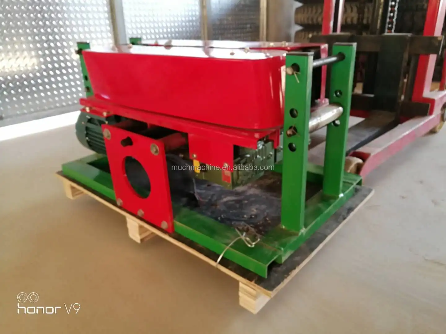 Cable Pulling Conveyor Crawler - JS-180 Fiber Optic Feeder