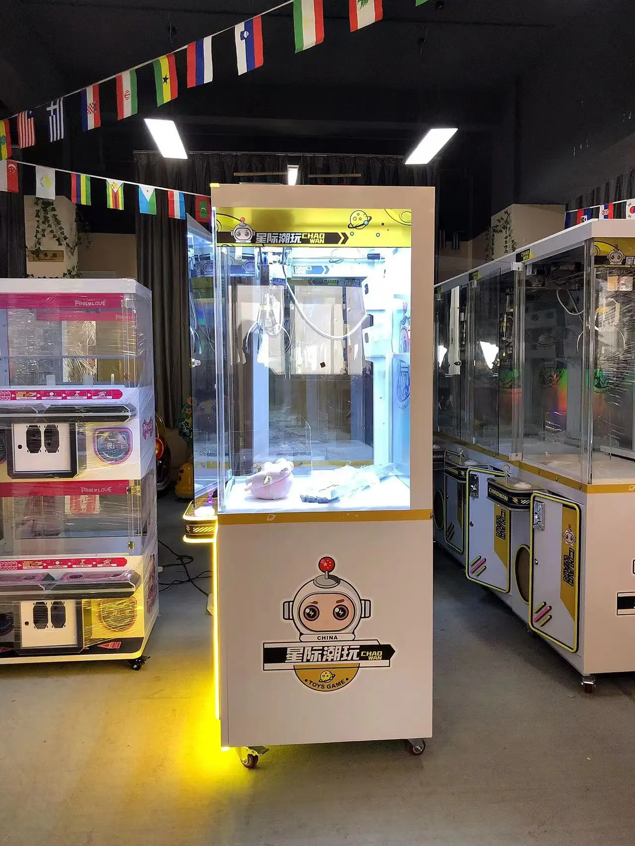 Riteng Brazil Trend 500$ Plushie Gacha Claw Machine Candy Crazy ...