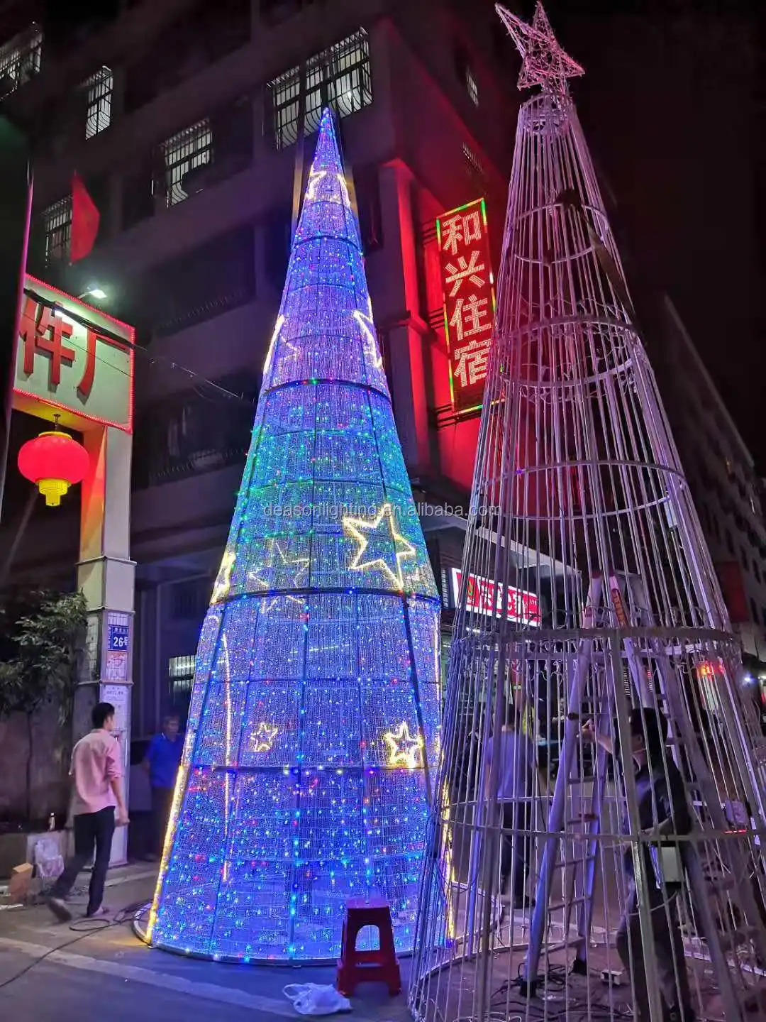 Large Outdoor Rgb Christmas Tree| Alibaba.com