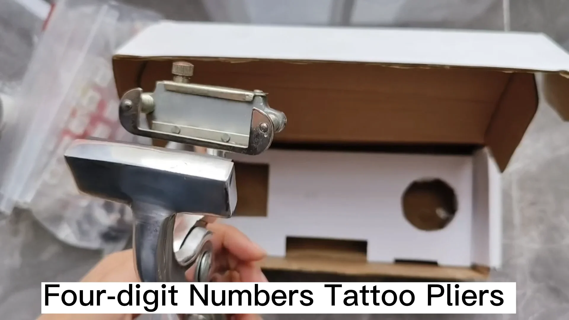 Animal Rabbit Tattoo Pliers Ear Tattooing Set Ear Thorn Pliers Goat ...