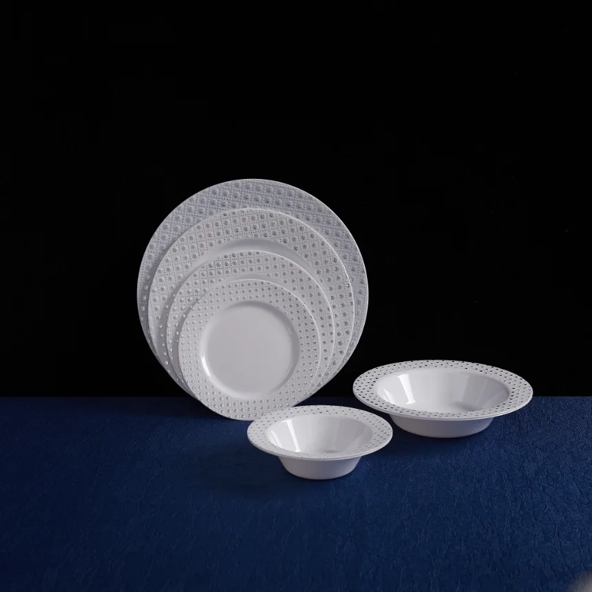 Disposable china for weddings 60 photos - Astyledwedding.com