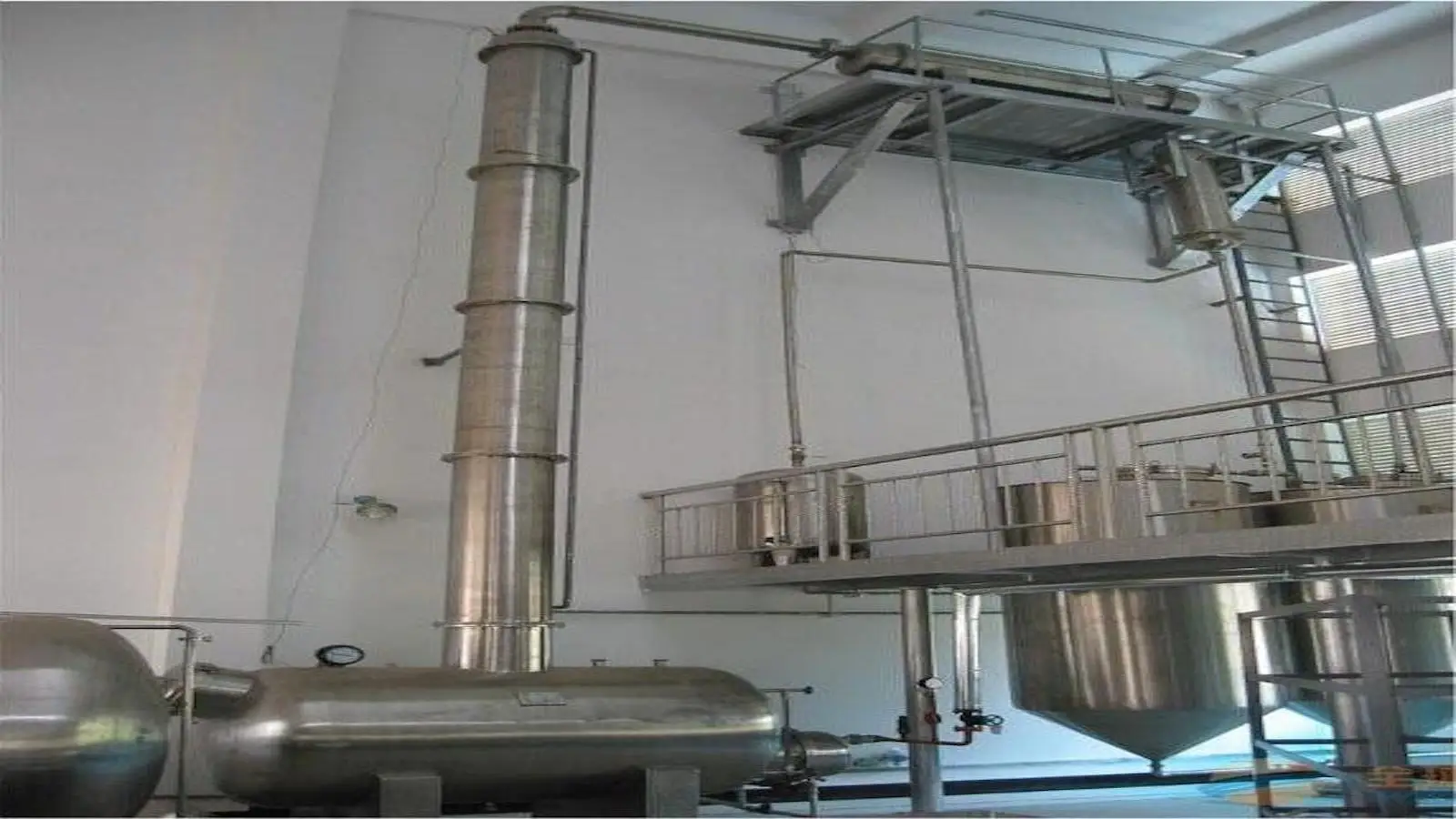 Jh Alcohol Ethanol Methanol Distillation Column Equipment For Alcohol ...