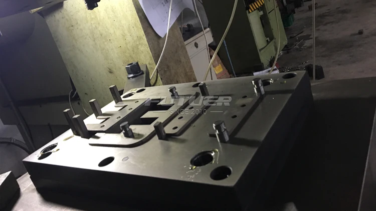 Stainless Steel Hinge Production Line Cutting Mold Door And Window ...