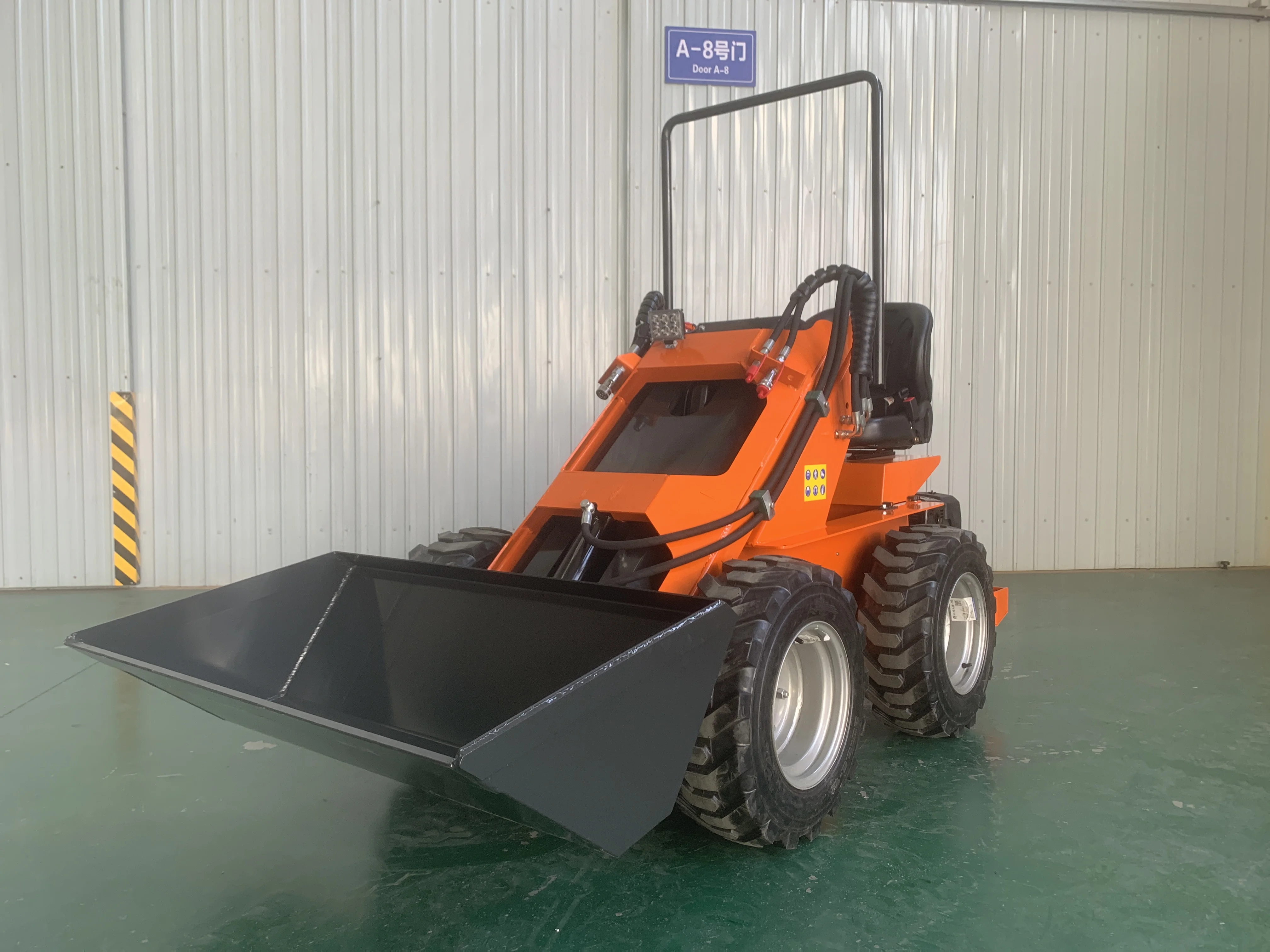 Rima Wheel Track Mini Loader Skid Steer Loading Mini Construction ...