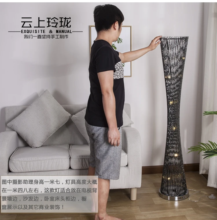 Modern LED Standing Lamp - Aluminum Tower for Living Room