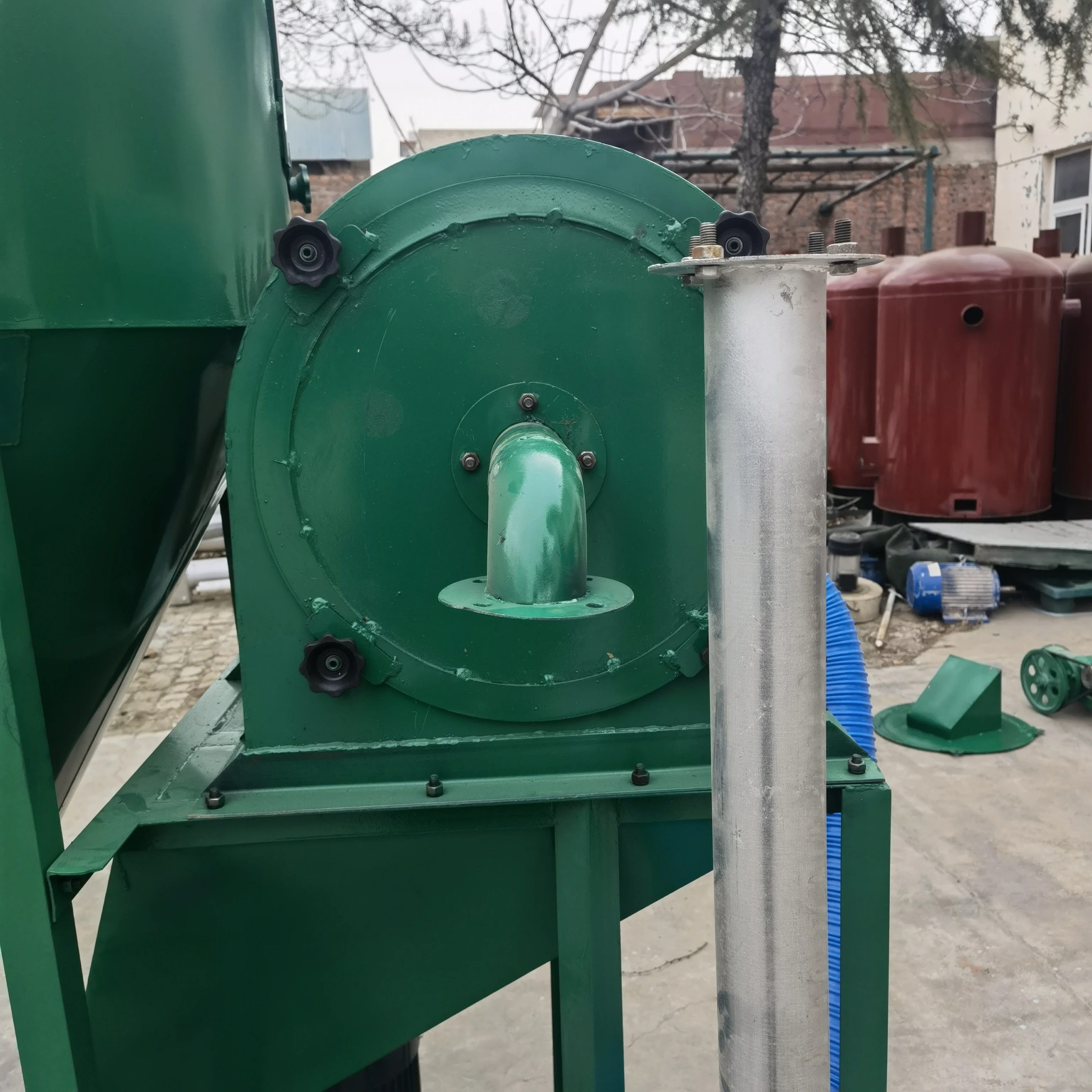 MIKIM Feed Mixer Grinder Machine - High Productivity for Farms
