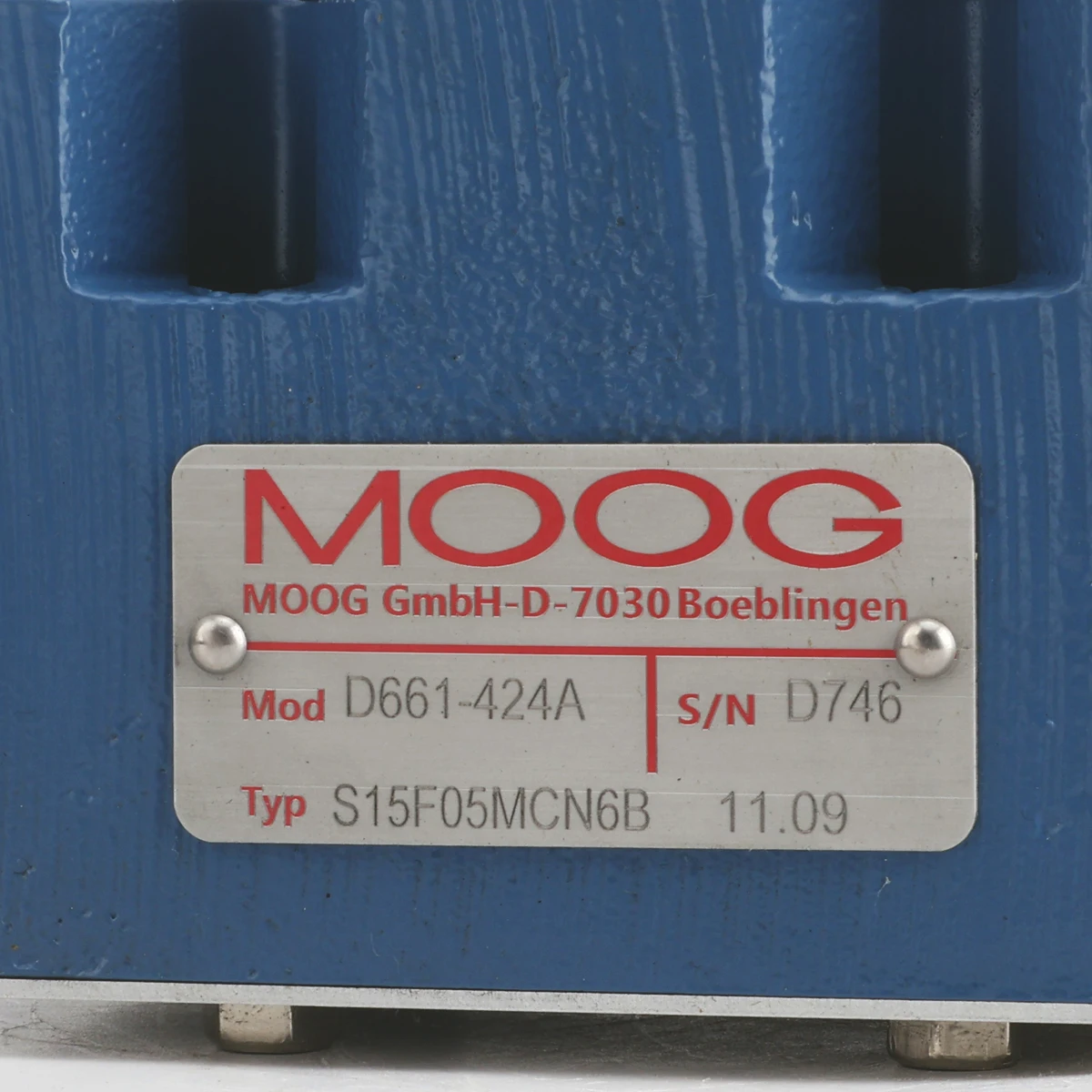 Genuine Servo Valve D661 D662 D663 D633 D634 D664 D665 D656 D765 D681 ...