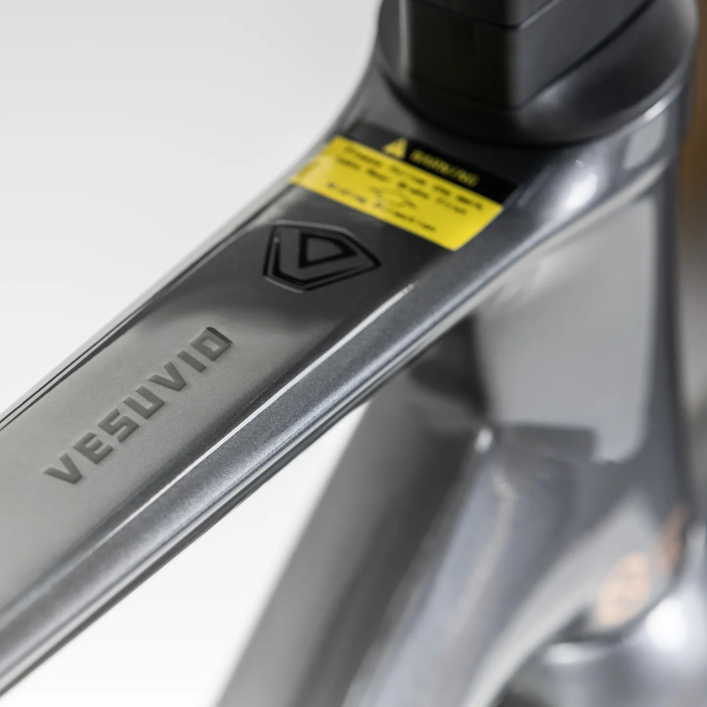 JAVA VESUVIO Full Carbon Fiber Road Bicycle - 24 Speed Racing Bike