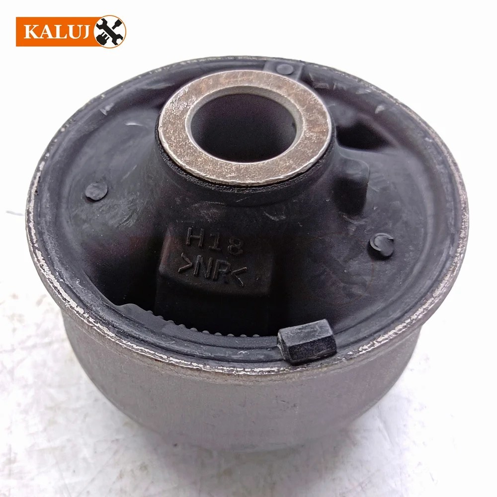 Buje de brazo de control inferior delantero Kaluj 48655-02080 ...