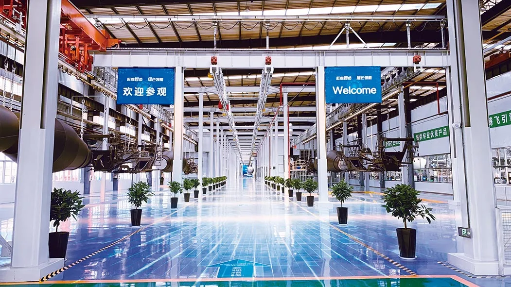 CIMC LINYU Self Discharging 10 Cubic Meters Mobile Concrete Mixer Tank Trailer Transfer Cement ...