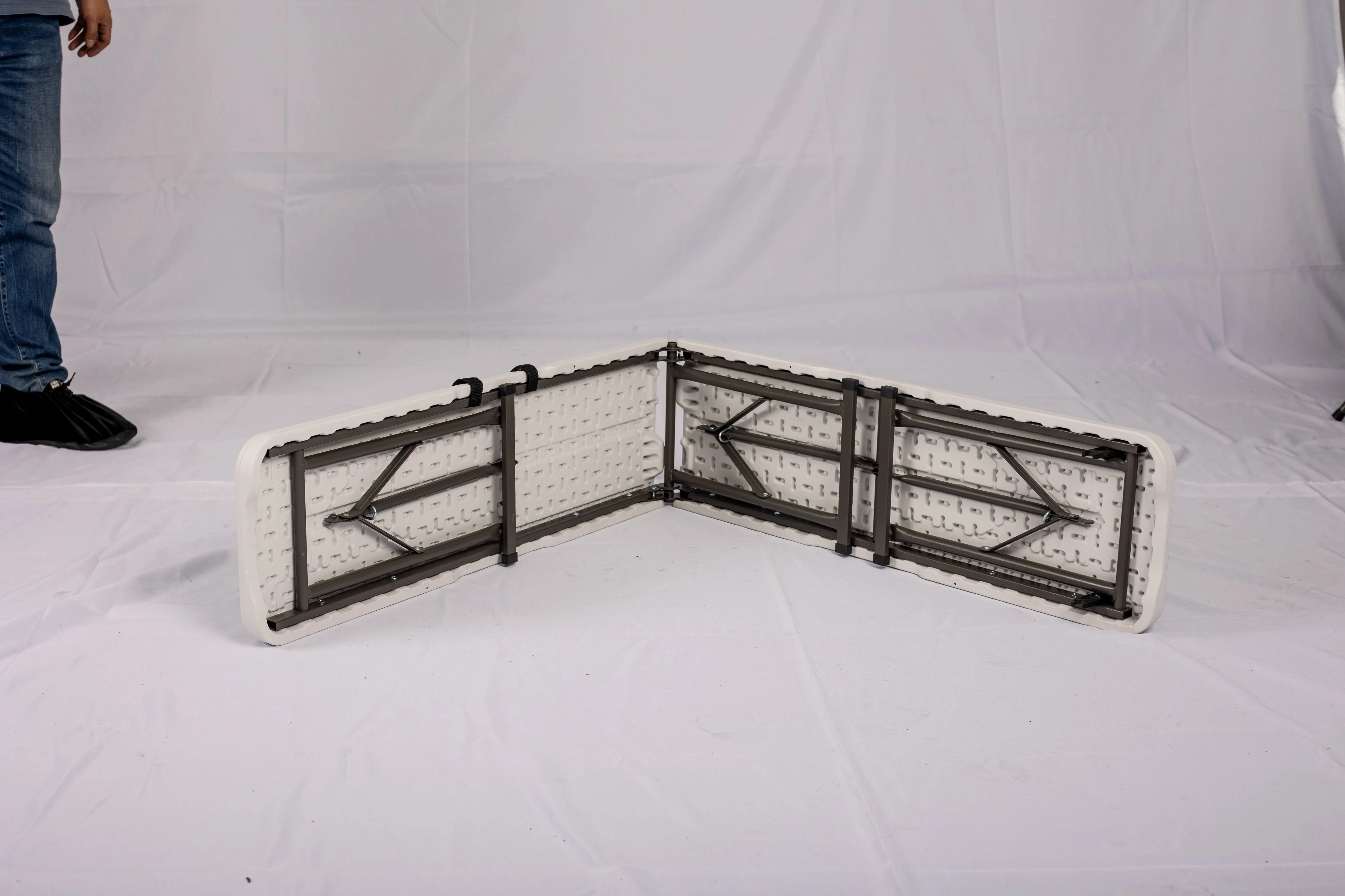 6FT White Plastic Fold in Half Bench - Outdoor Garden Benches