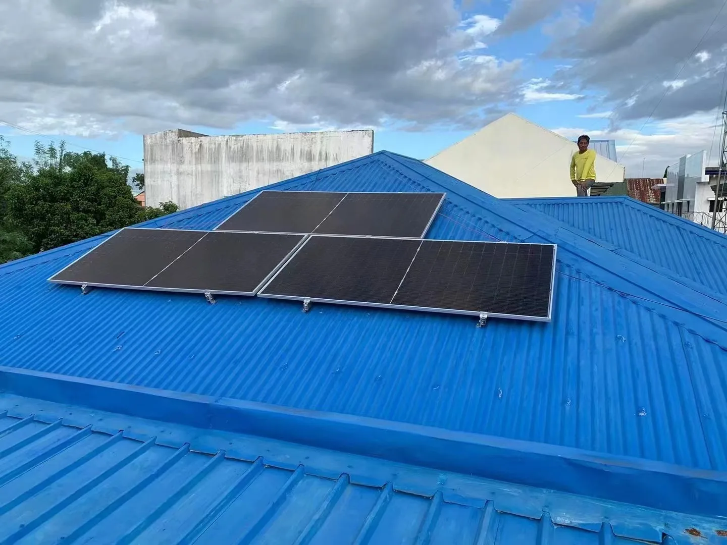 Bounded Warehouse Price All Black Solar Panels 350W Solar Panel High ...