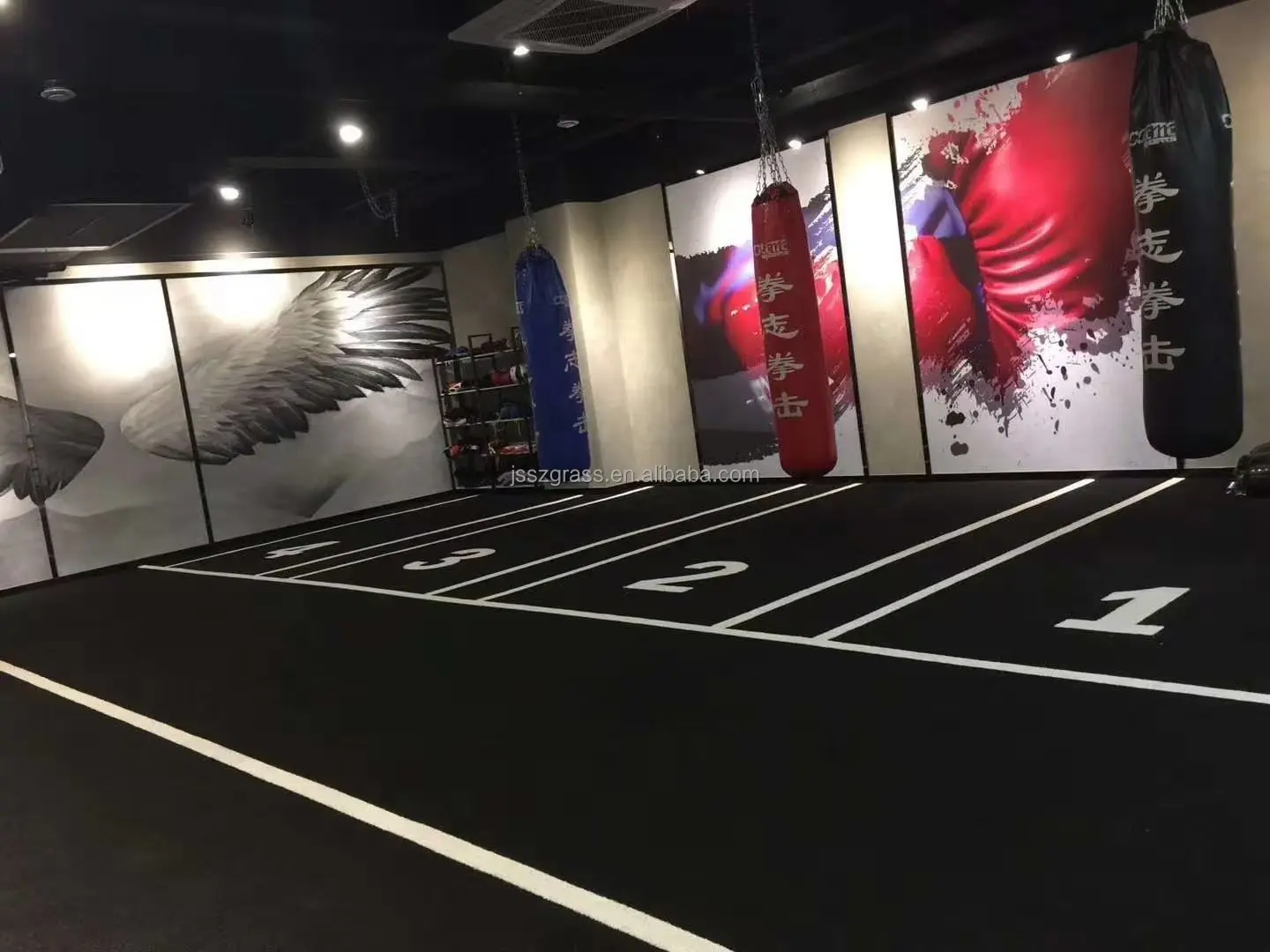 Custom Black Synthetic Turf for Gym Flooring - Durable Artificial Grass ...