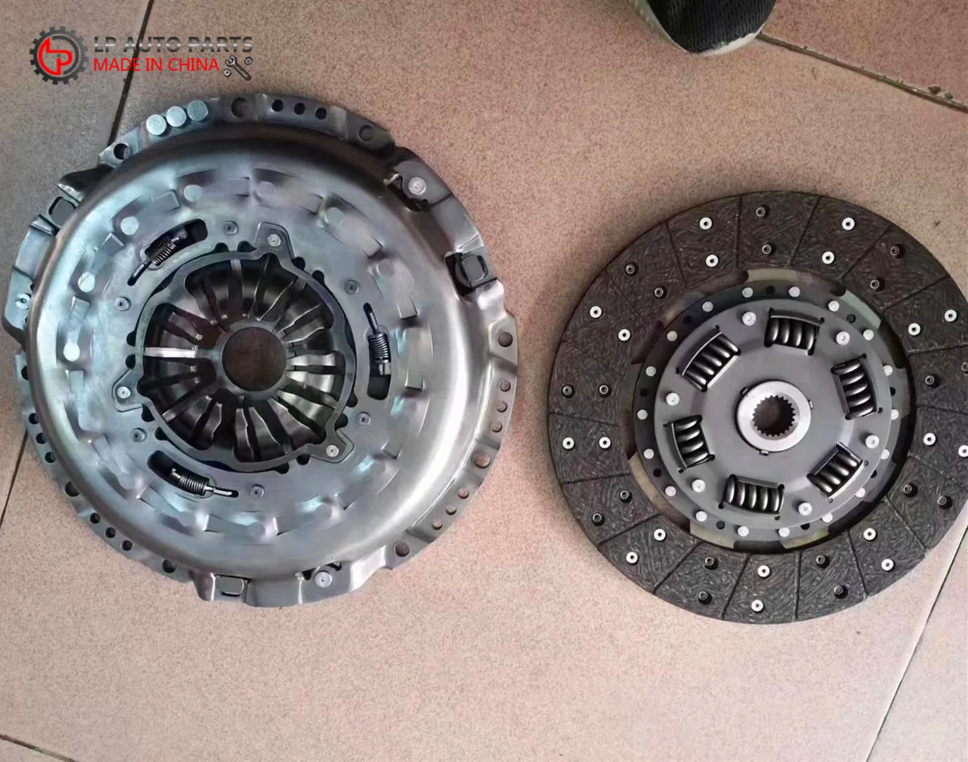 2300A074 4N15 Clutch Disc Cover Pressure Plate Kit For Mitsubishi ...