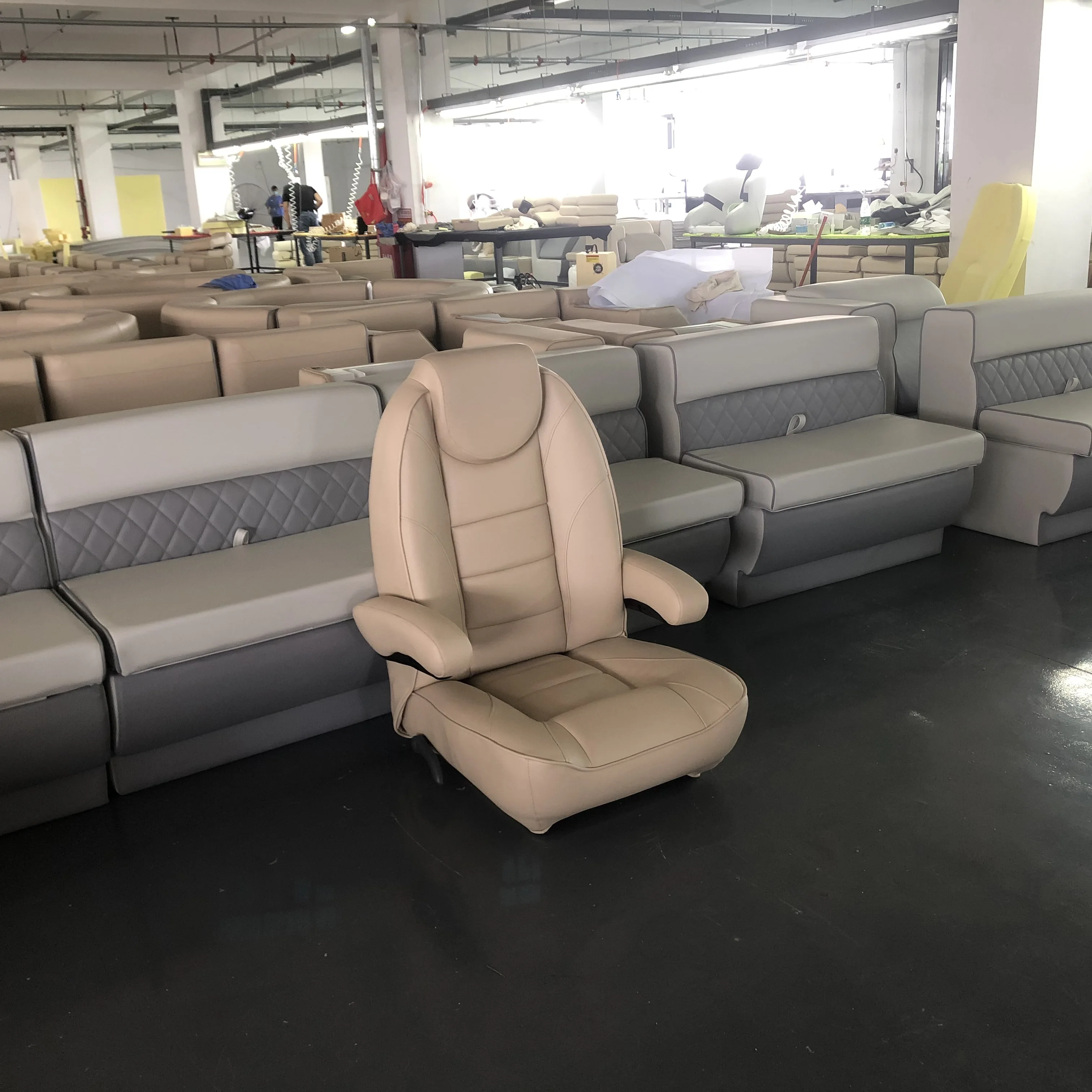 Marine High Back Recliner with Flip up Bolster Pontoon Helm Seat