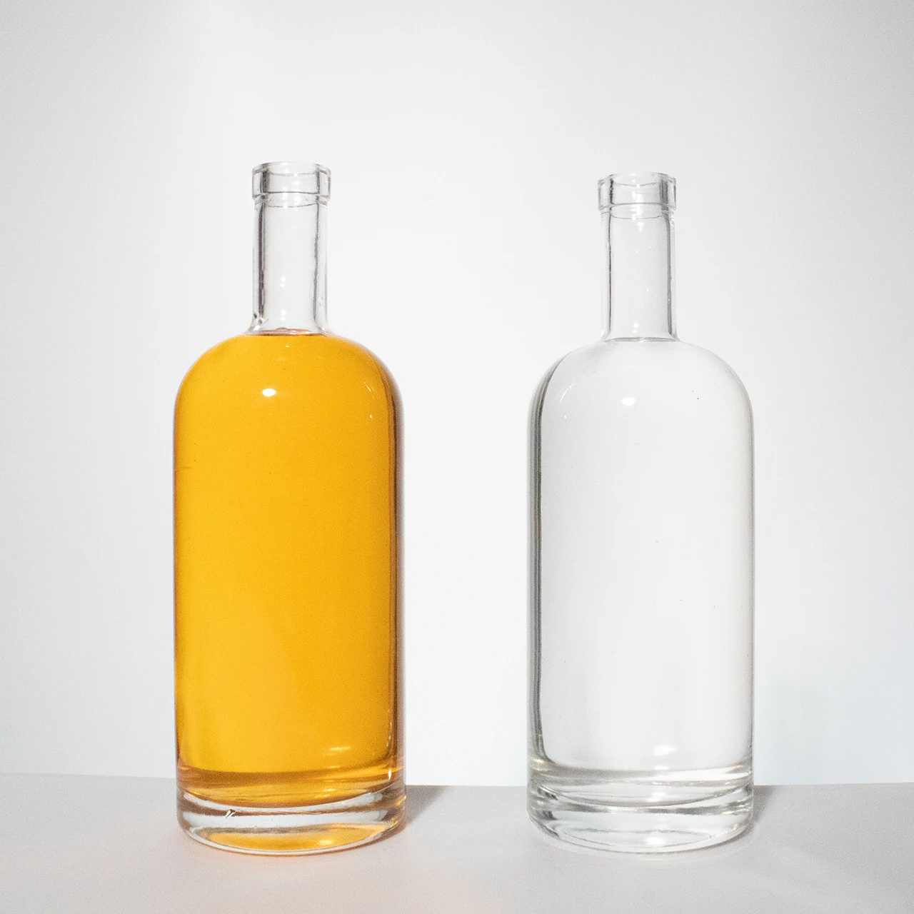 RSG Cylindrical Round Shape Bartop 500ml 700ml Tequila T Cork Plate ...