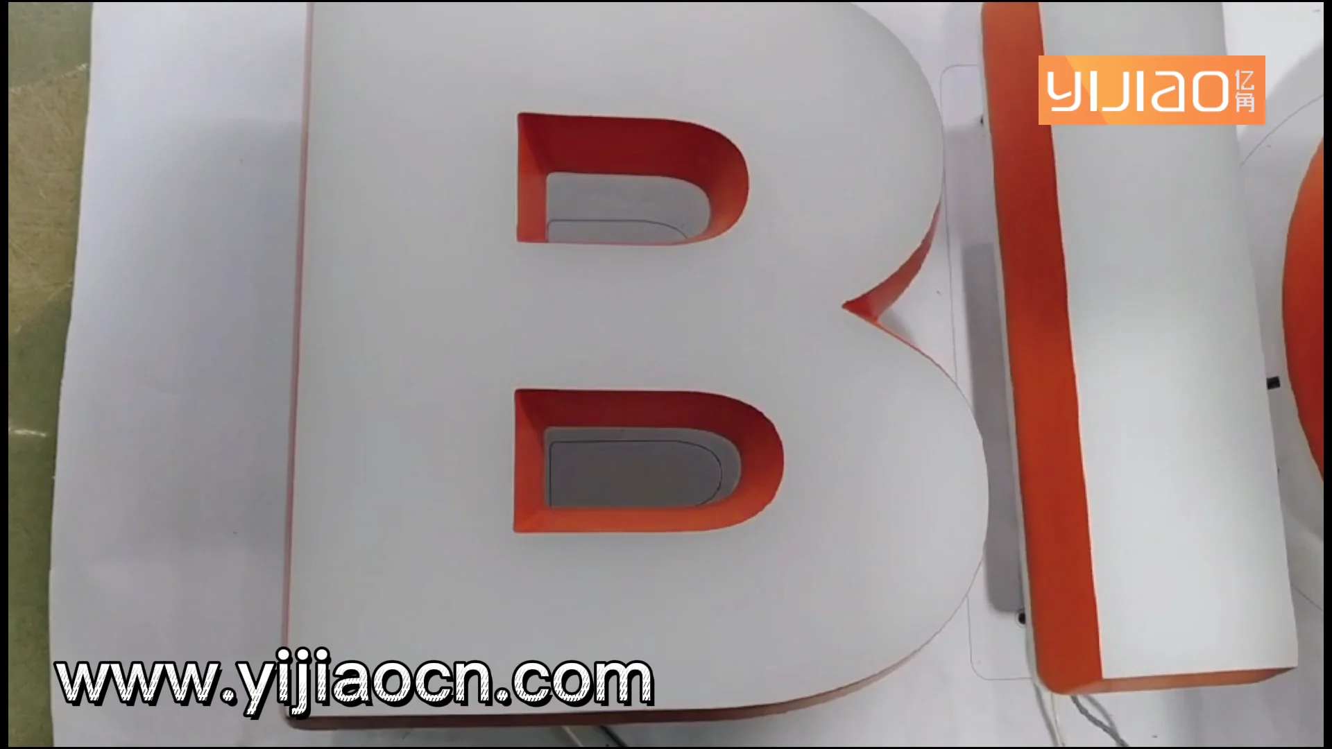 Custom Beveled Acrylic Font Logo Luminous Front Signs For Company Name ...