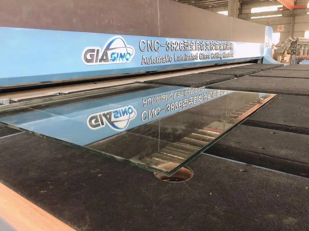 Alibaba.com: 3826 laminated glass cutting table with optimal cutting ...