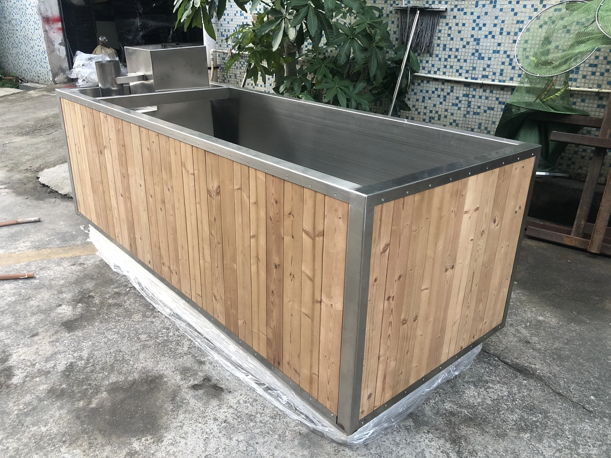 Wood Burning Hot Tub - Outdoor Hydro Spa Tubs by BROPOOLS