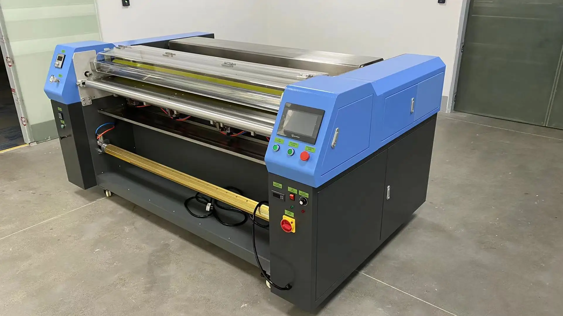 Large Format Vinyl Sticker Film Laminator And Banner Laminator With ...