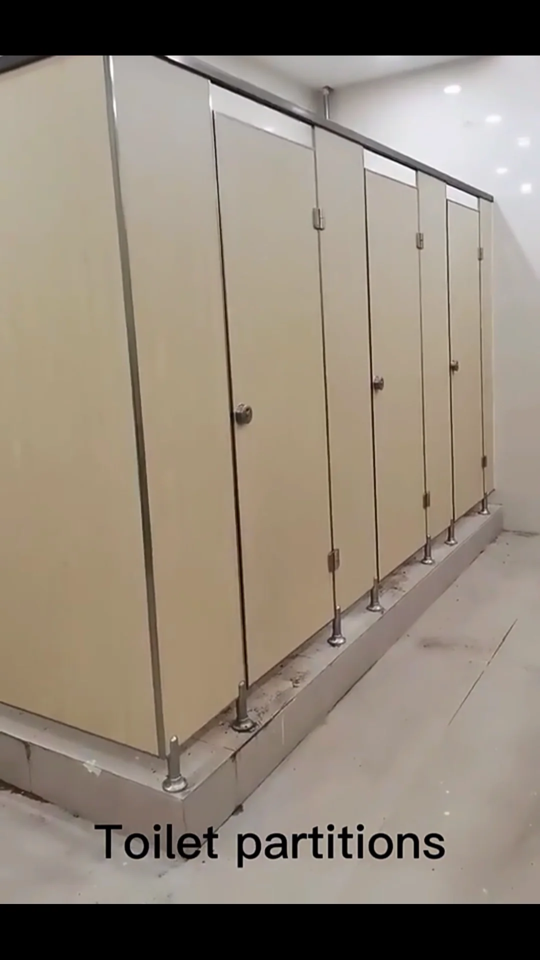 New Design Commercial Shower Partitions Restroom Partition Toilet Cubicles Stalls Hpl Panel ...