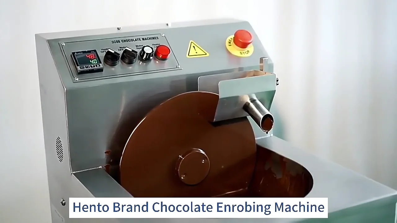 Simple Operation Chocolate Pouring Machine / Chocolate Casting Machines ...