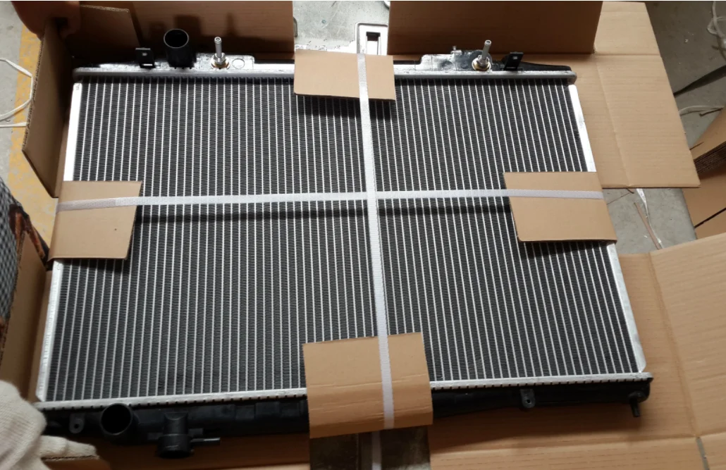 China Manufacturer Auto Aluminum Radiator Used For Fiat Siena 16mt ...