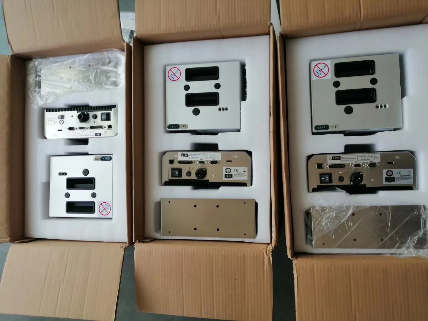 Linx Tt5 Tt3 Thermal Transfer Overprinter Used On Packing Labeling ...
