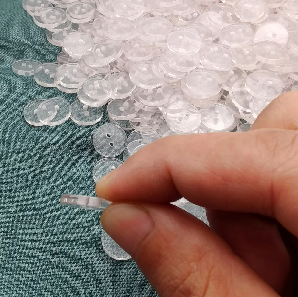 15mm 24l 2 Holes Clear Color Plastic Polyester Resin Button In Clear ...