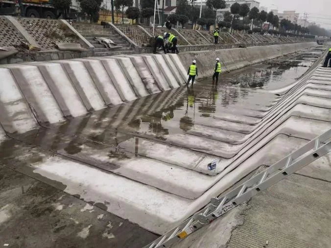 Concrete Fabric Blanket - Durable Cement Protection