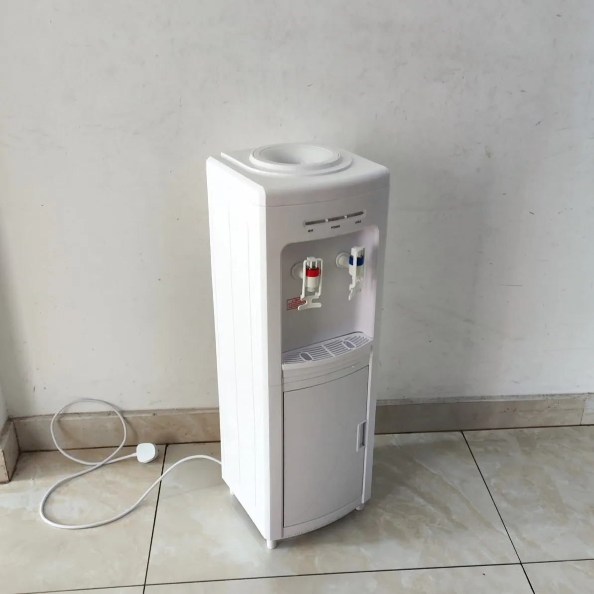 Free Standing Cold Hot Water Cooler Dispenser With Storage - Buy ...