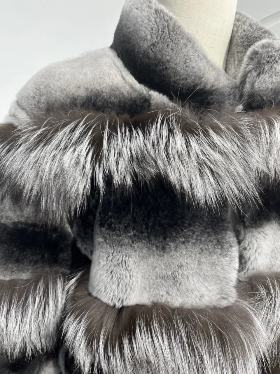 Rxfurs Formal Winter Coats Suppliers Natural Silver Fox Animal Fur Coat ...