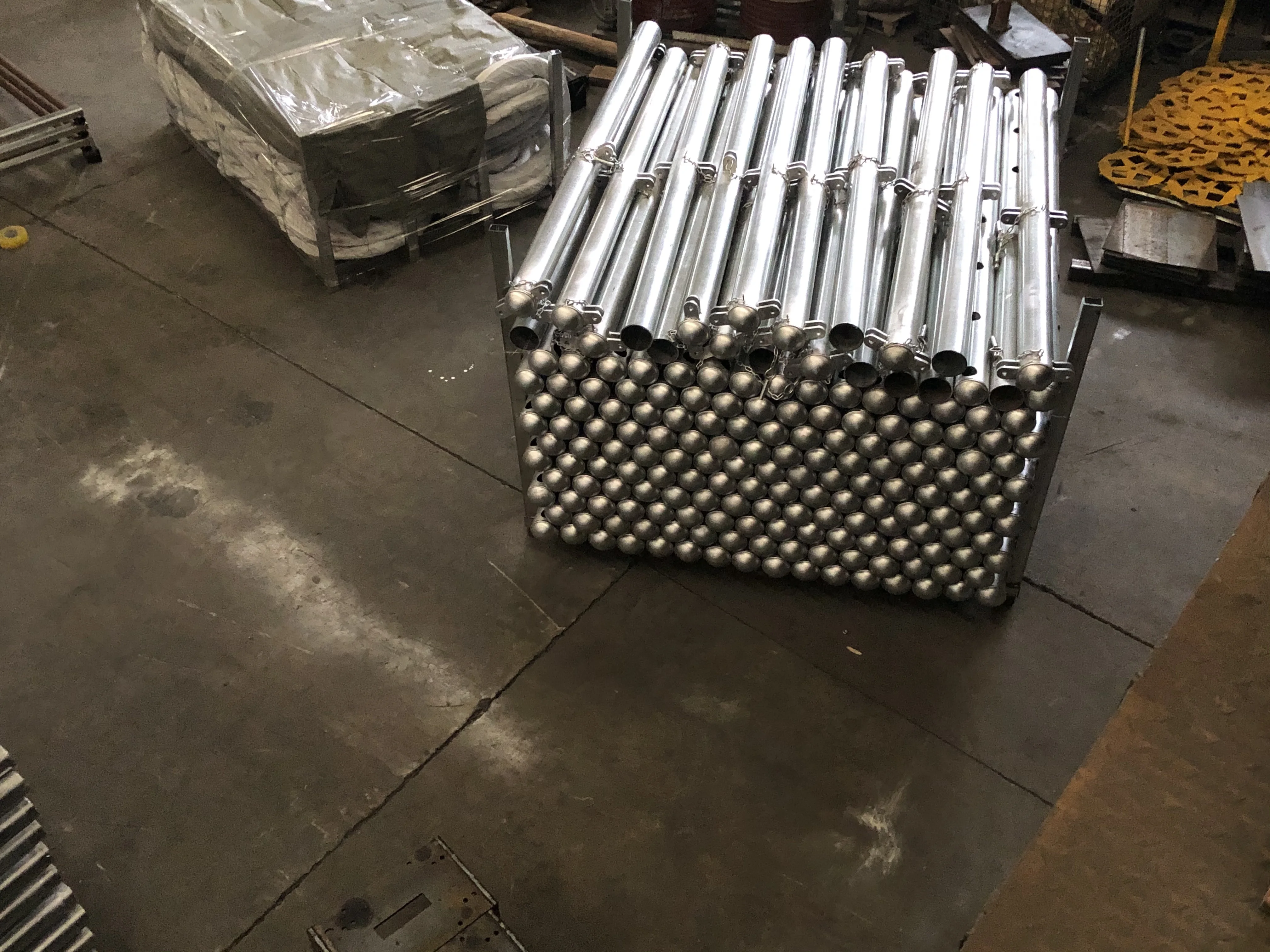 Diagonal Cattle Feed Barrier - Durable & Sustainable Fencing