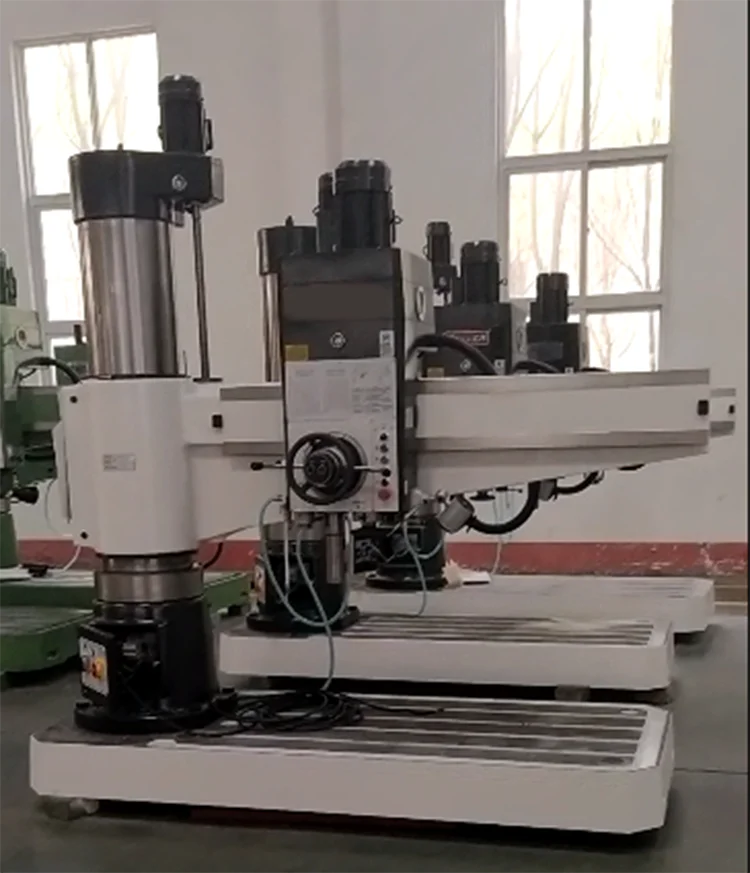Radial Arm Universal Radial Drilling Machine/spindle Auto Feeding ...