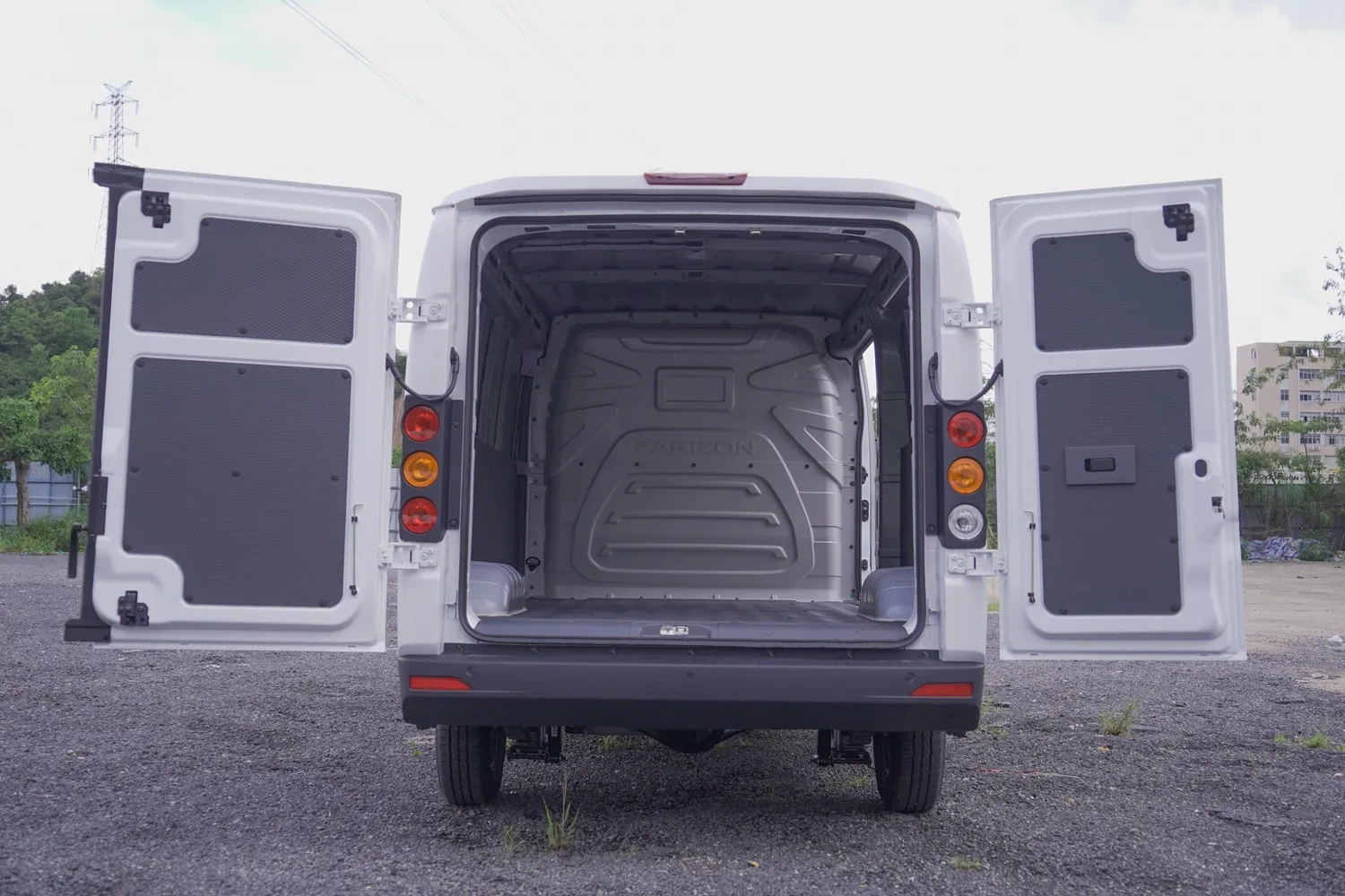 New Geely Farizon V6e Electric Mini Ev Cargo Van Ev Lithium Iron Phosphate Battery Large Space ...