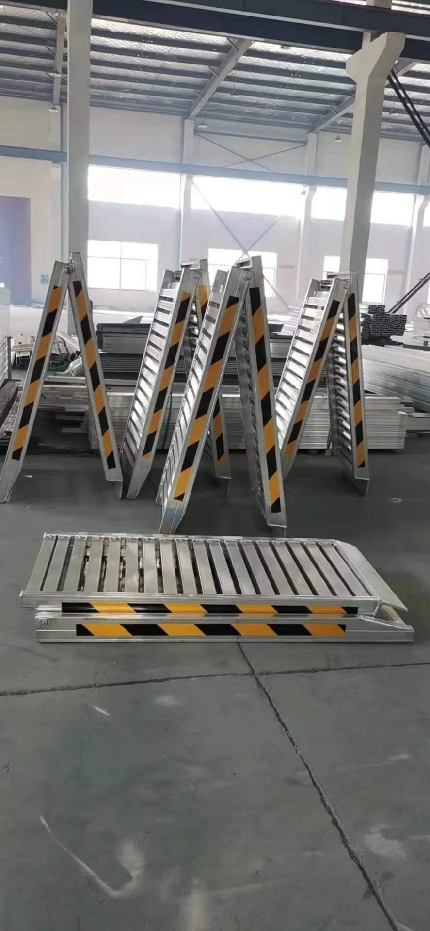 6M 6T Folding Heavy Duty Ramp Detachable Ramp| Alibaba.com