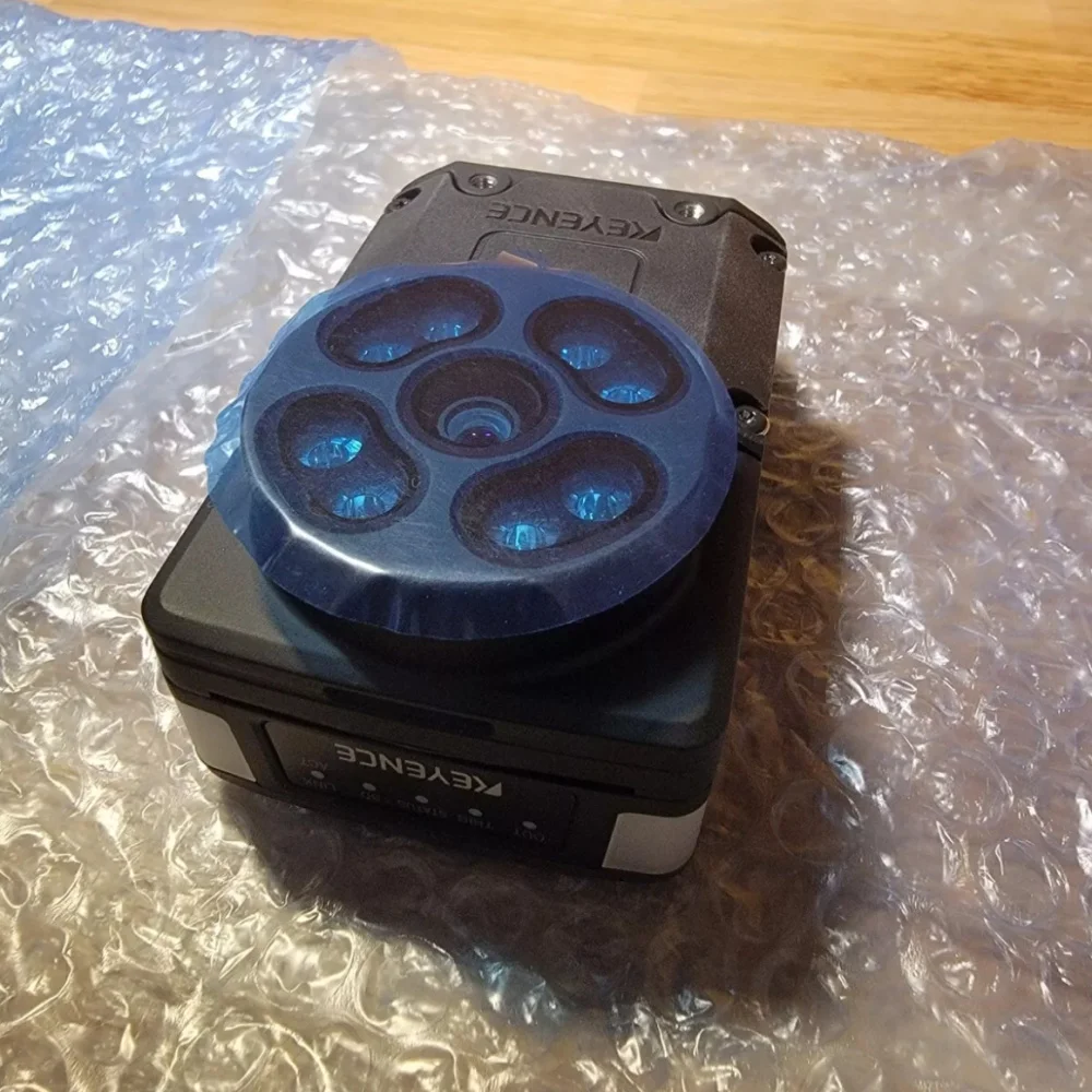 KEYENCE IV4-400MA Image Sensor - 100% New and Original