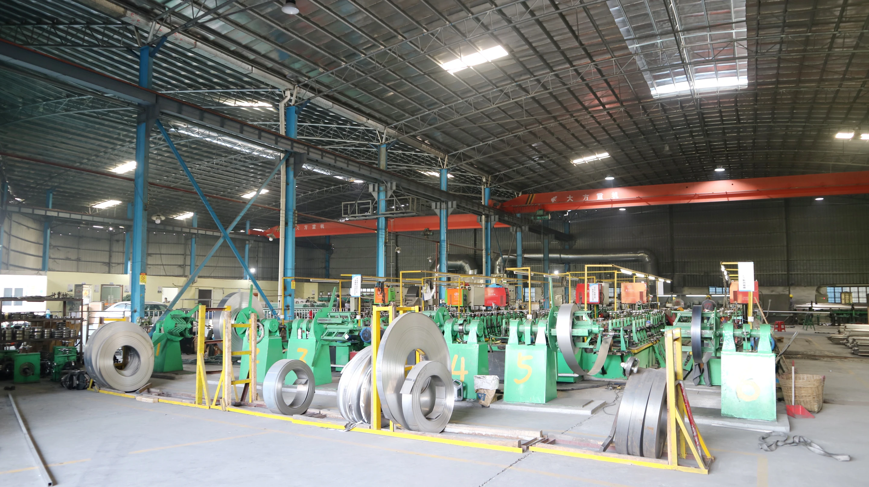 6inch Black Steel Pipe Round Slot Tube Casting Concave Slotted Channel ...