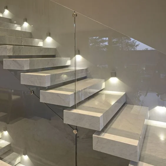 Modern Glass Staircase - Hidden Stringer Design & Durability