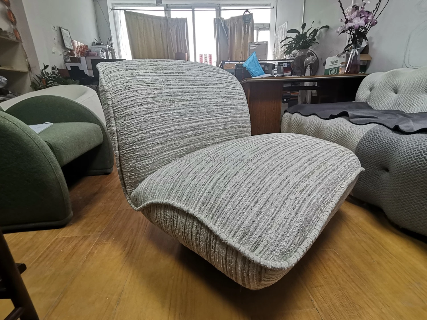 Contemporary Boucle Black Metal Round Base Rotating Single Chair Swivel ...