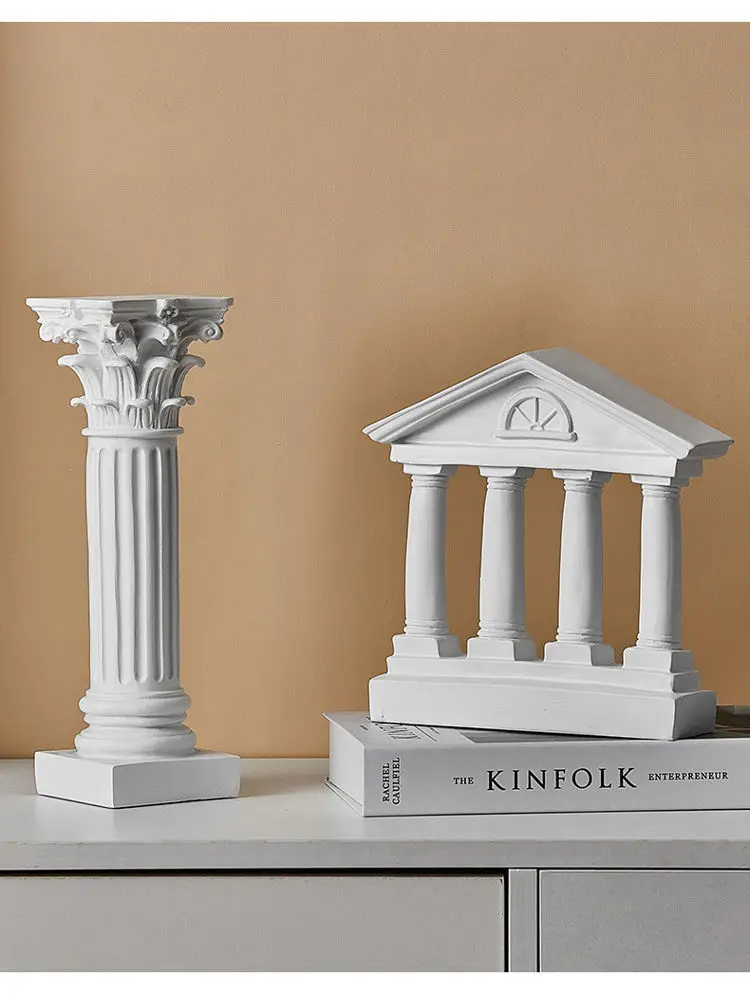 Roman Home Decor - Elegant Statues and Moldes Romanos