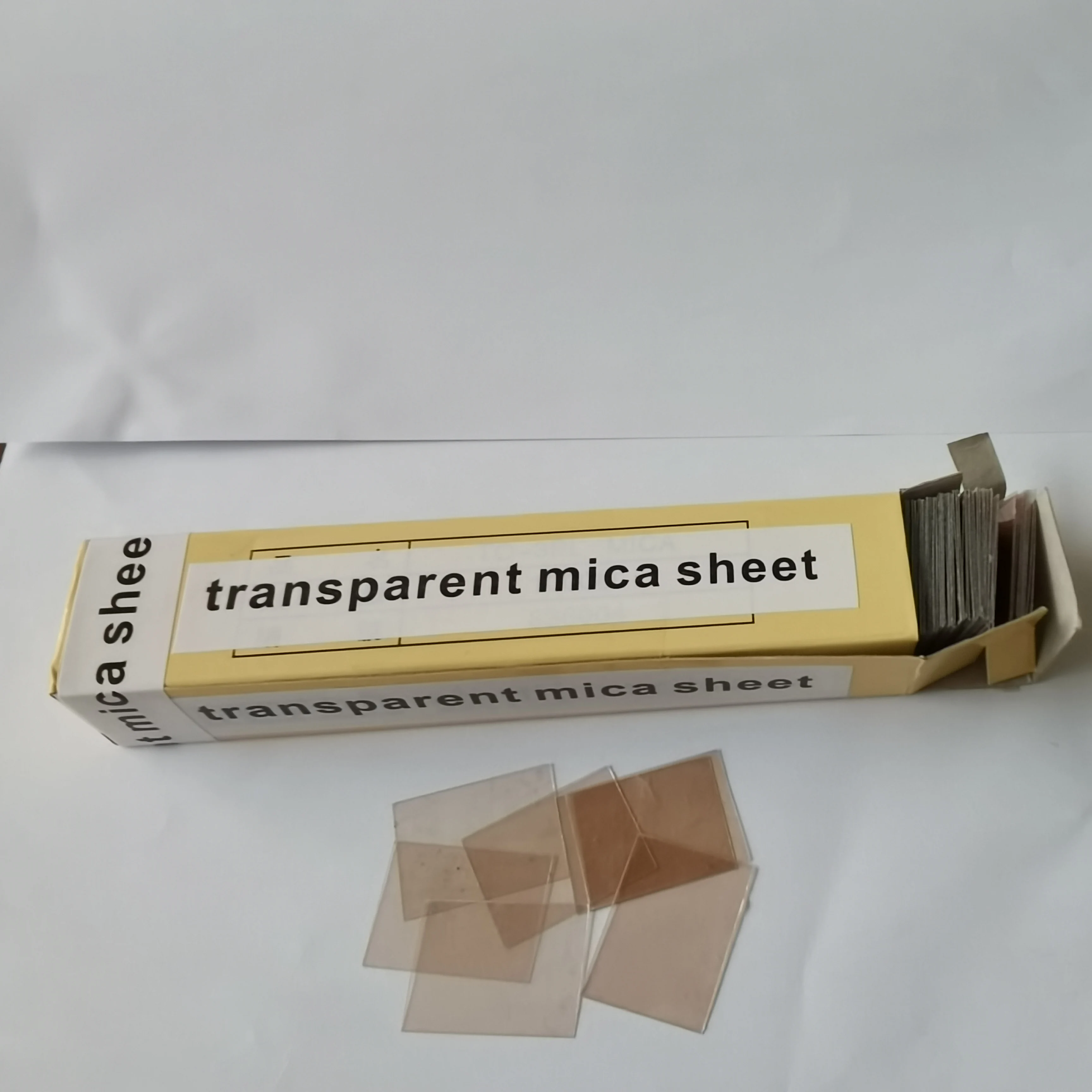 Size 22*29*0.12 Mm Without Hole Transparent Thin Mica Sheet Clear ...