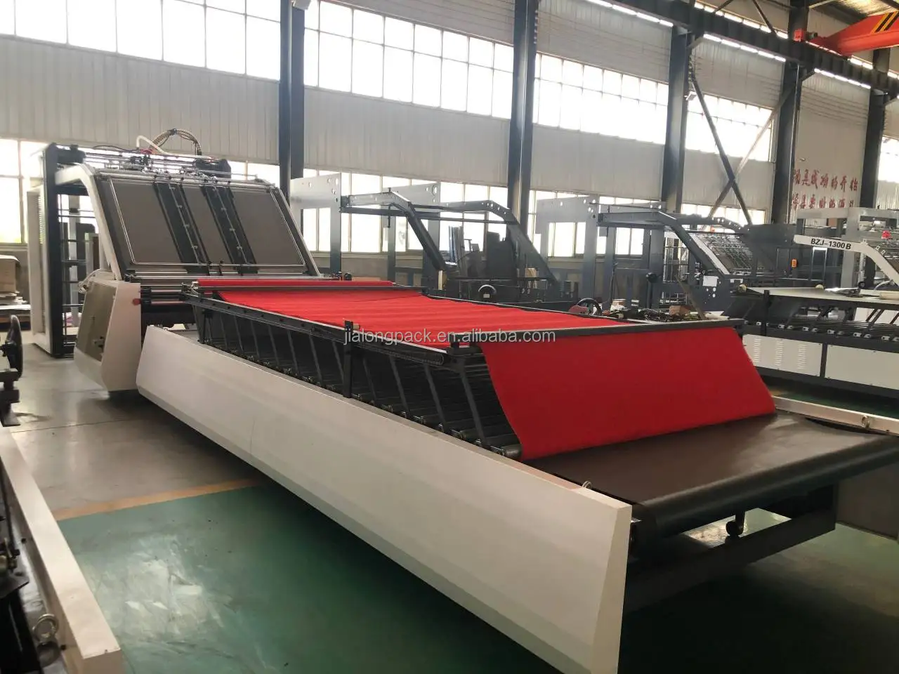 Automatic Corrugated Cardboard Laminating Machine With Servo Paper ...