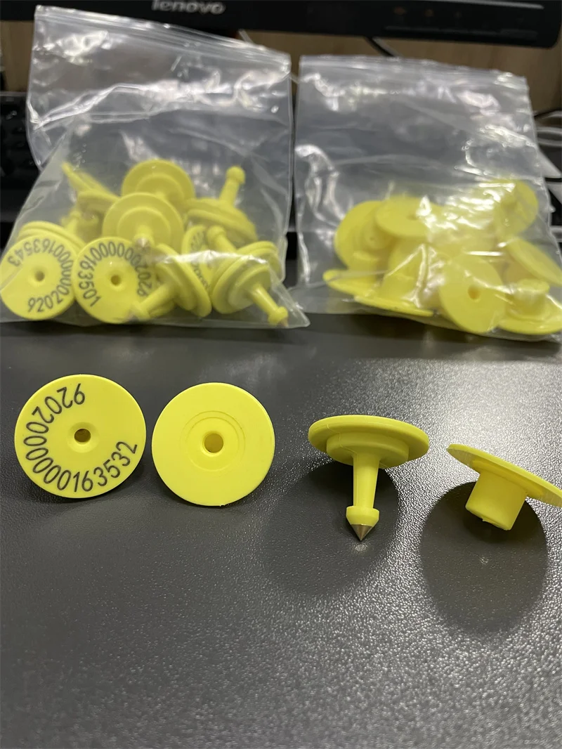 UHF ISO 18000-6C RFID Animal Ear Tags for Cattle & Sheep