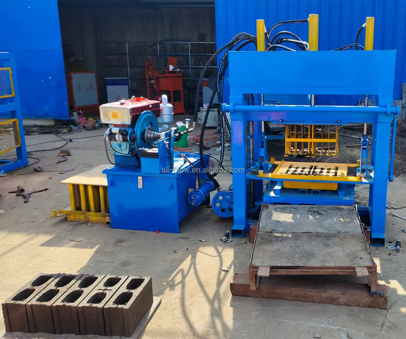 Auto Diesel Hydraulic Concrete Brick Block Making Machine Price In ...