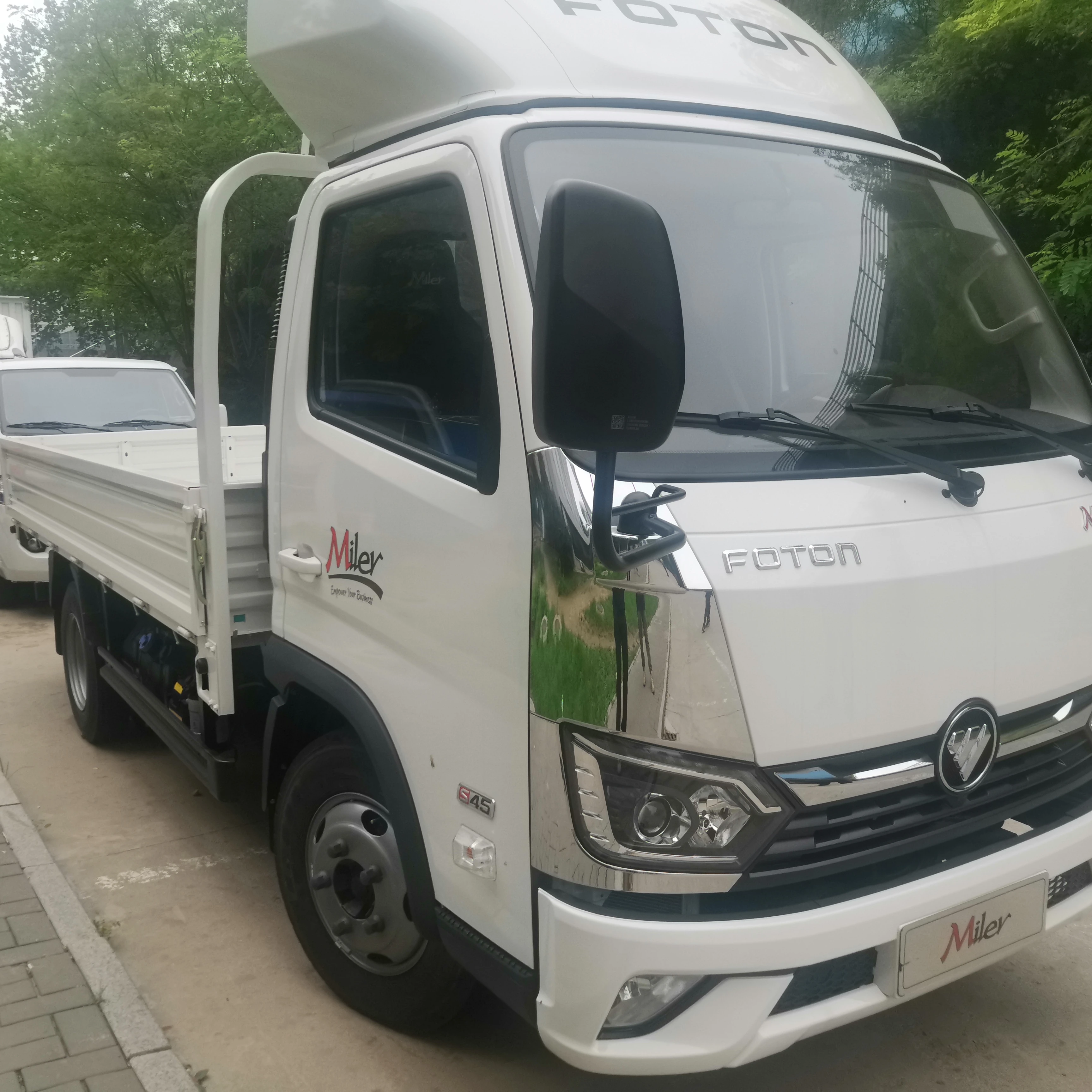 HOWO ISUZU JAC Foton Light 3ton 5ton 4x2 Mini Cargo Truck| Alibaba.com