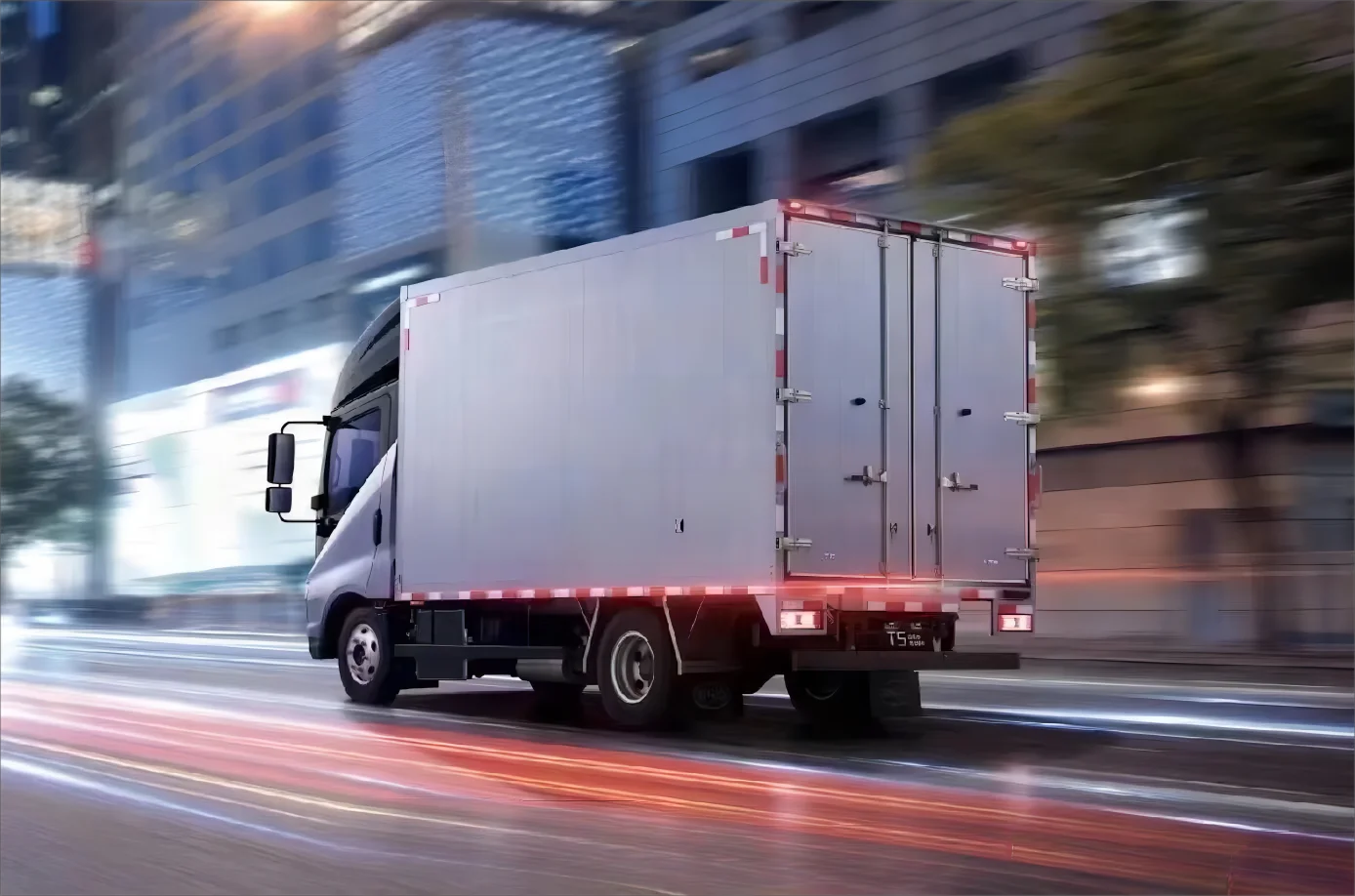 Truck Chinese Made Byd T5 Electric Truck Camping Hybrid Delivery ...