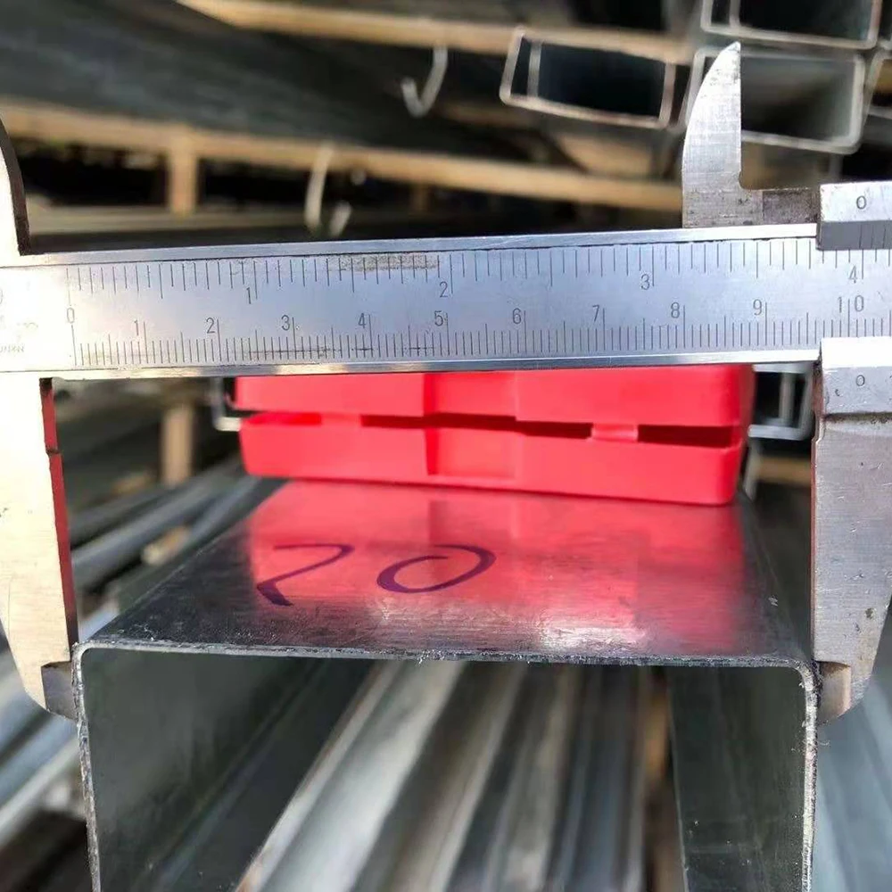 2x6 Pre-เหล็กชุบสังกะสี C ส่วนช่องเหล็กชุบสังกะสี Purlins สำหรับติดตาม ...