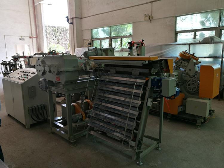 Fully Automatic Roller Head Forming Production Line